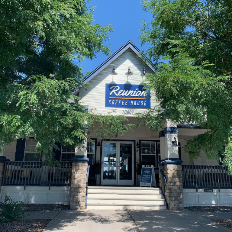 How to Enjoy a Date Night in Denver - Reunion CO